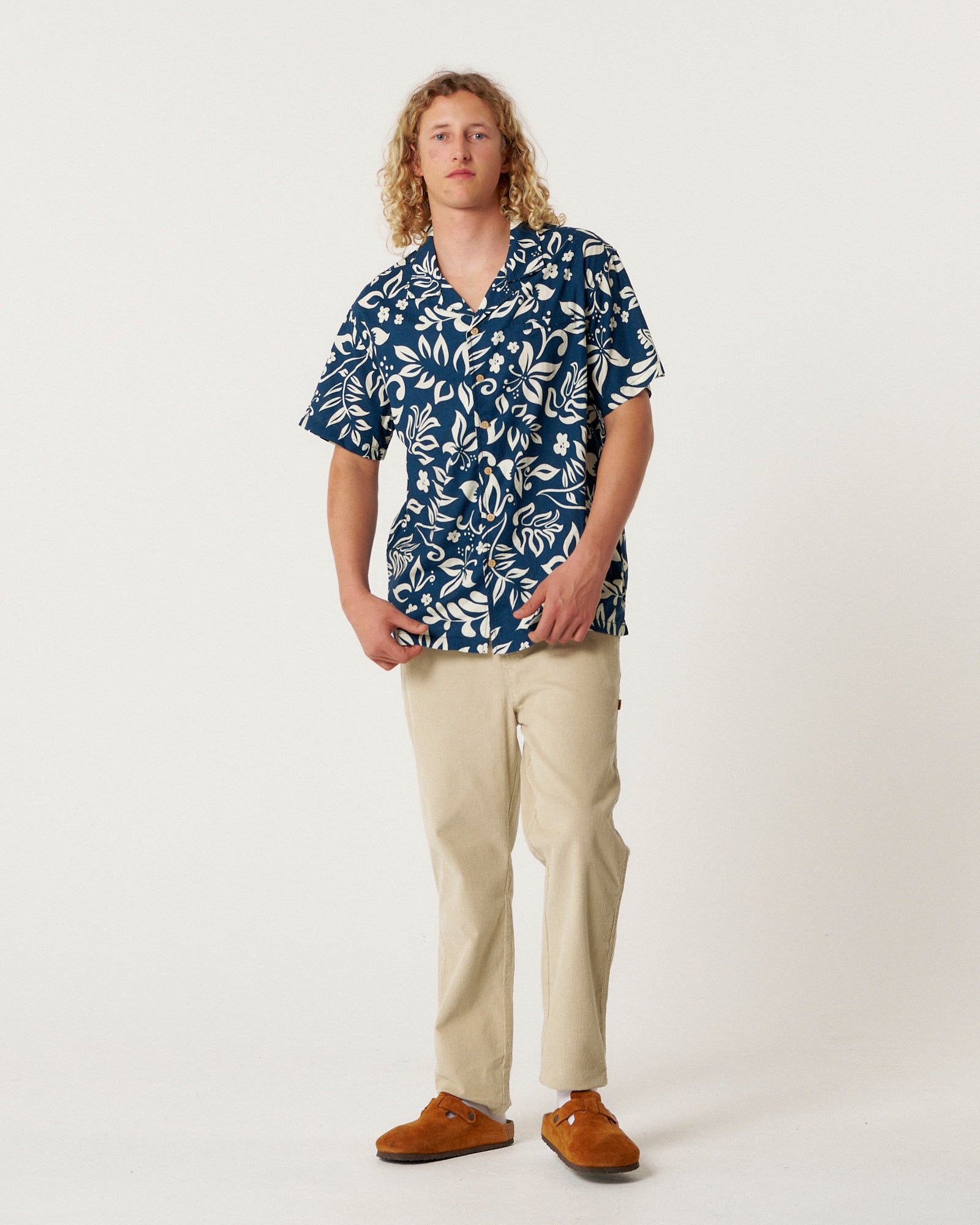 Sundaze Resort Shirt - Blue – The Critical Slide Society